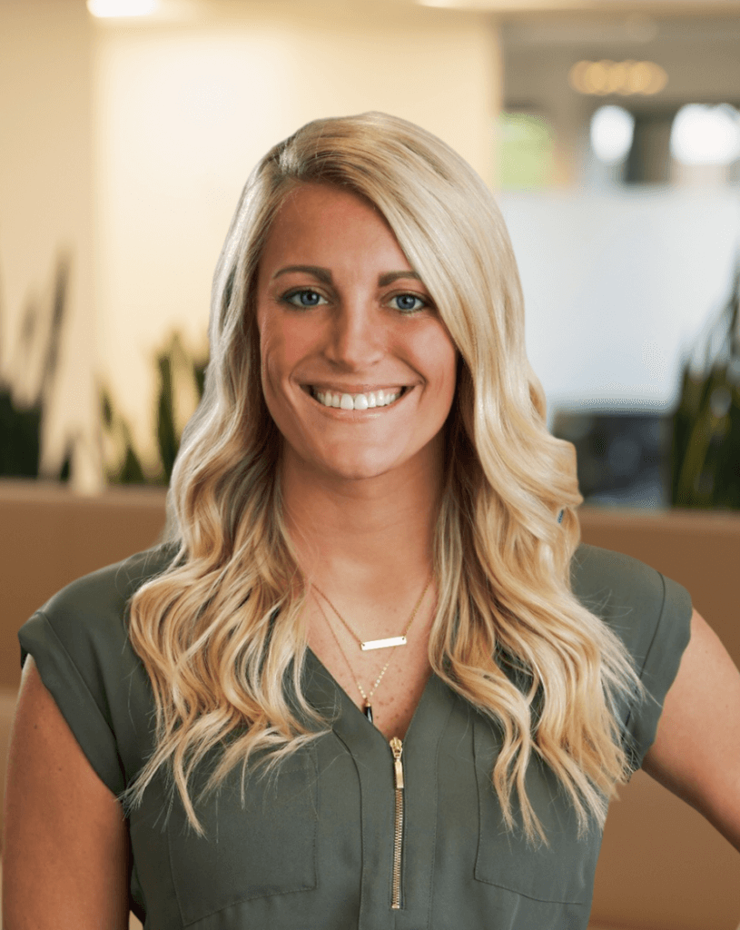Kayla Hall - DSB Rock Island Wealth Management